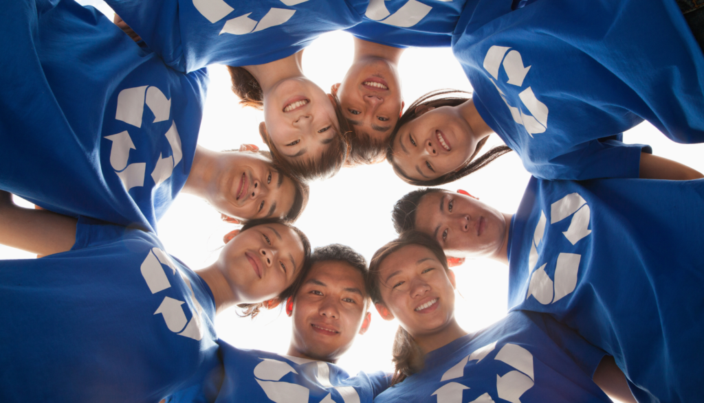 About - Official Homepage - Meat More More's Mall | 肉多多的杂货铺子